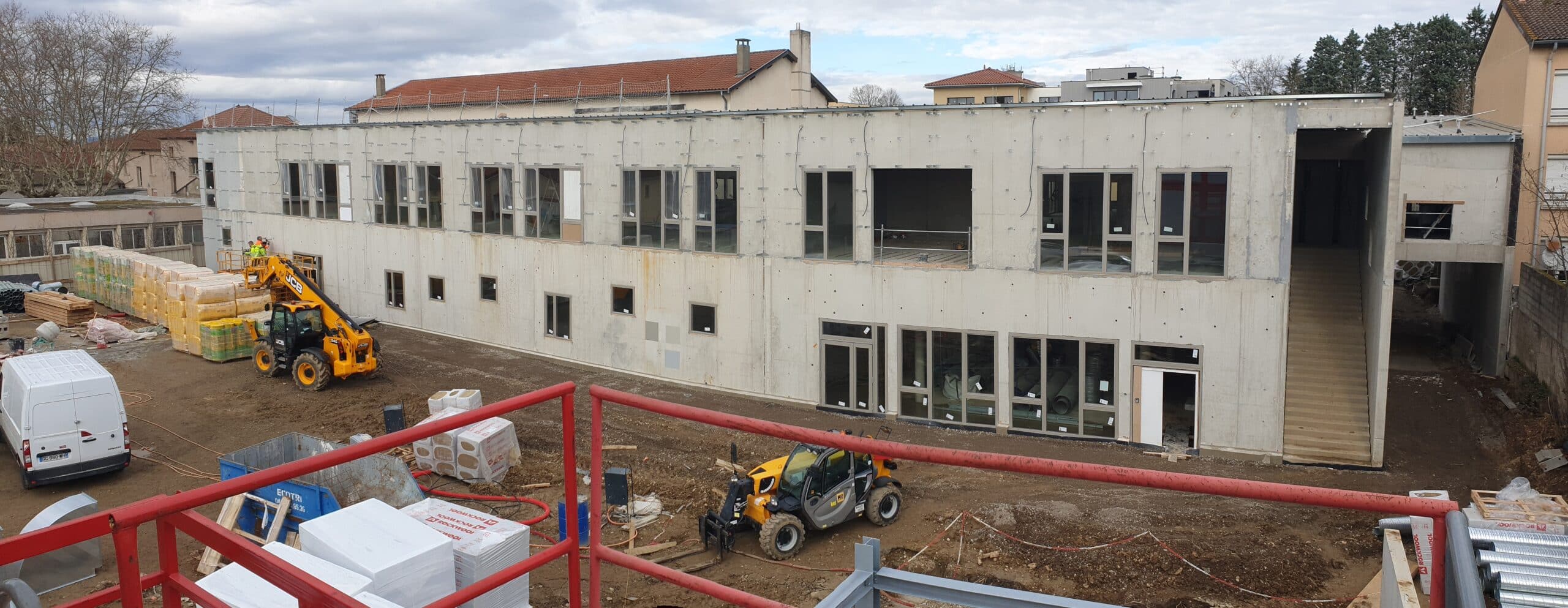 Restructuration du groupe Scolaire Joanny Collomb à Genas (69) - Ixans